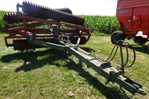 SOLD - BRILLION XL-144 32' X-FOLD CULTIPACKER SOLID NOTCHED DUCTILE ...