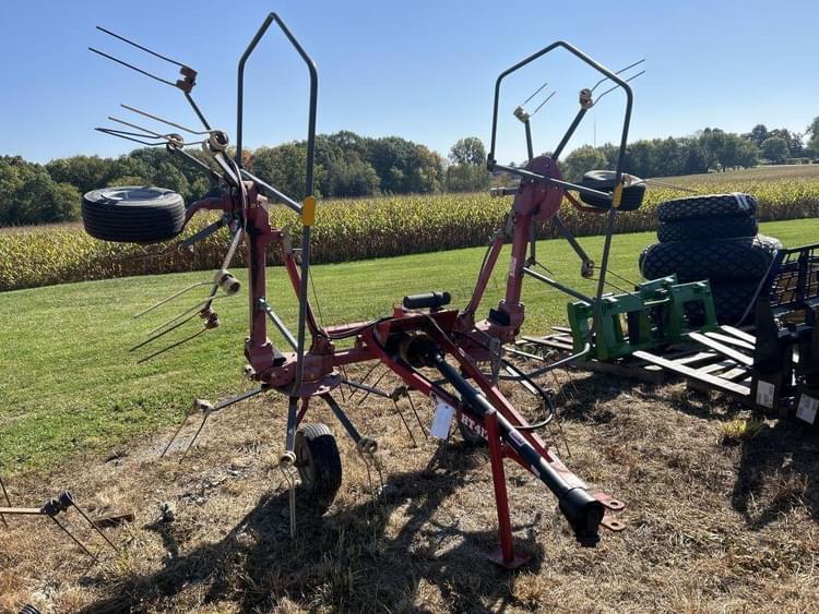 SOLD - Bush Hog HT417H Hay and Forage Hay - Rakes/Tedders | Tractor Zoom
