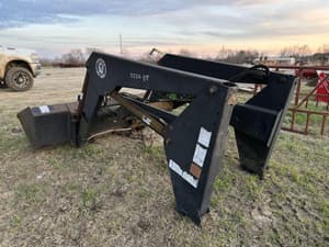 SOLD - BUSHHOG BRAND 3226 QT FRONT END LOADER WITH BUCKET Other ...