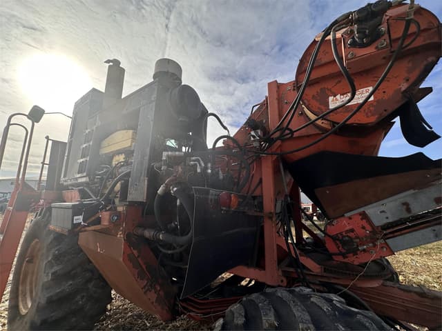 Byron 8400 Harvesting Forage Harvesters - Self Propelled for Sale ...