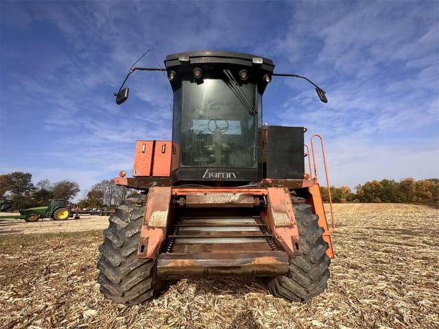 Byron 8400 Harvesting Forage Harvesters - Self Propelled for Sale ...