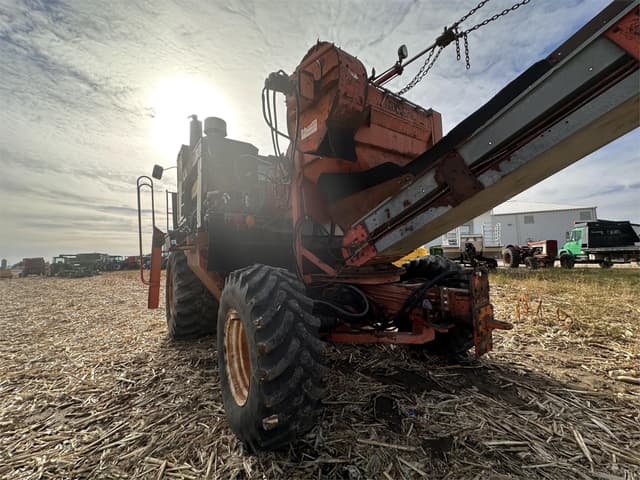 Byron 8400 Harvesting Forage Harvesters - Self Propelled for Sale ...