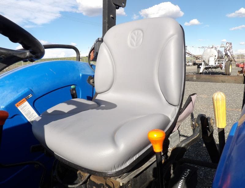 New Holland Workmaster 65 Tractors 40 to 99 HP for Sale | Tractor Zoom