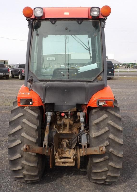 Kubota M8200 Tractors 40 to 99 HP for Sale | Tractor Zoom