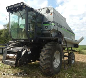 SOLD - 1986 Gleaner R50 Lot No. DN1718 Combines with 4,560 Hrs ...