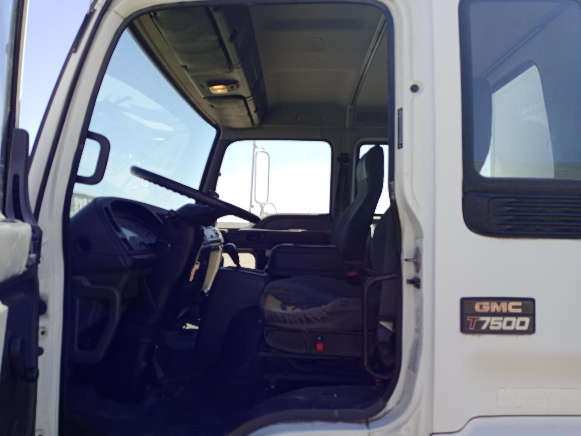 2006 GMC T7500 Other Equipment Trucks for Sale | Tractor Zoom