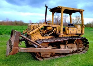 SOLD - Caterpillar D4D Lot No. 1761252 Construction with 2,245 Hrs ...