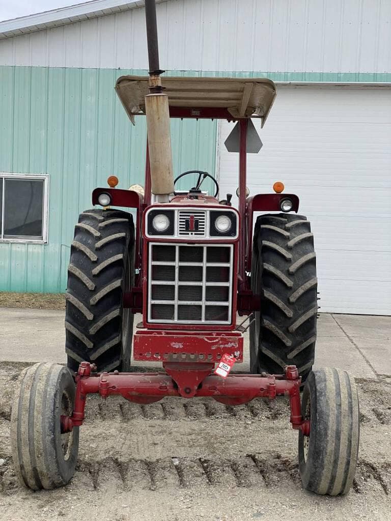 International Harvester 686 Tractors 40 to 99 HP for Sale | Tractor Zoom