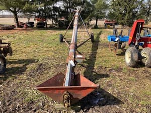 SOLD - Cardinal 8x47 Lot No. 11 Harvesting with 47 Ft | Tractor Zoom