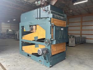 SOLD - Carter Day DK7700 Lot No. 188 Harvesting | Tractor Zoom