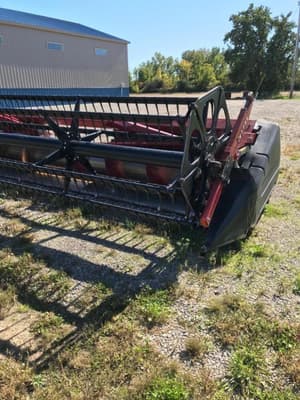 SOLD - Case 1020 17.5ft grain head Harvesting with 17.5 ft | Tractor Zoom