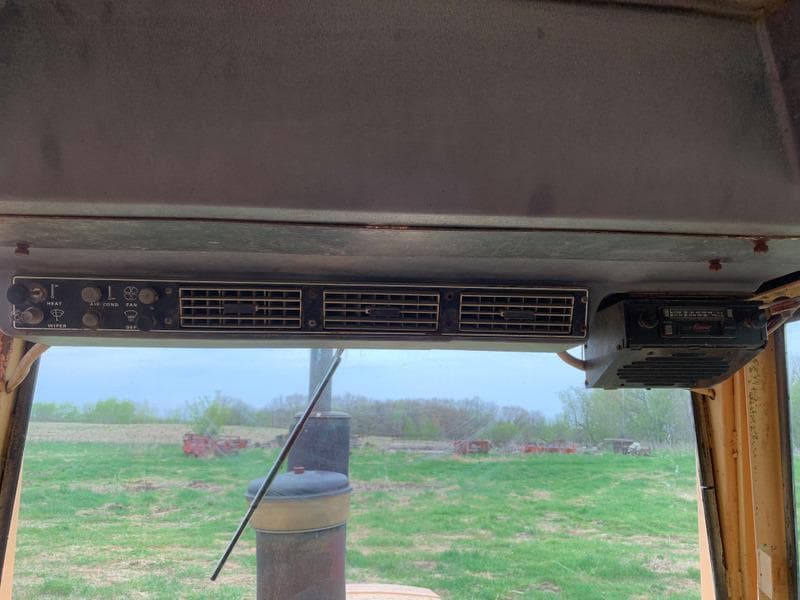 J.I. Case 1070 Tractors 100 to 174 HP for Sale | Tractor Zoom