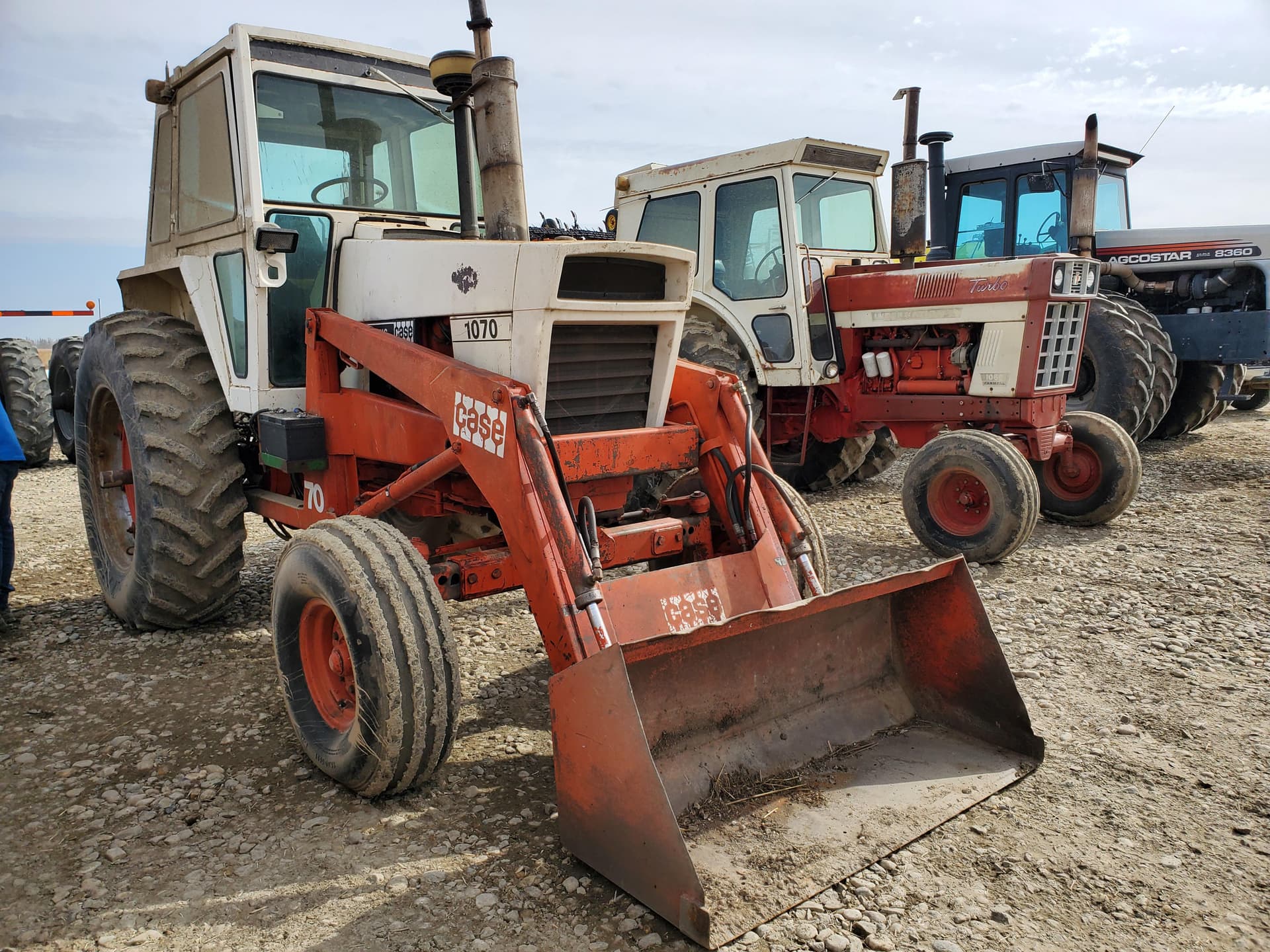 J.I. Case 1070 Tractors 100 to 174 HP for Sale | Tractor Zoom