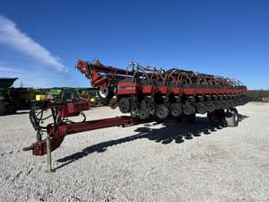 SOLD - Case IH 1200 Lot No. 4743 Planting with 31 Rows | Tractor Zoom