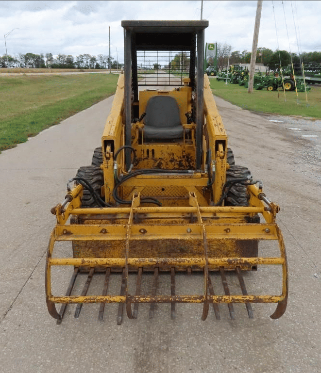 Case 1737 Construction Skid Steers for Sale | Tractor Zoom