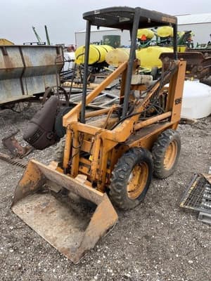 SOLD - Case 1816 Lot No. 749 Construction with --- Hrs | Tractor Zoom