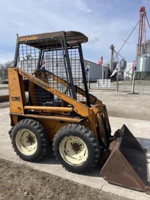 SOLD - Case 1816 Lot No. 182 Construction with 2,861 Hrs | Tractor Zoom