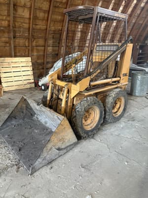 SOLD - Case 1816C Lot No. 8962 Construction with 886 Hrs | Tractor Zoom