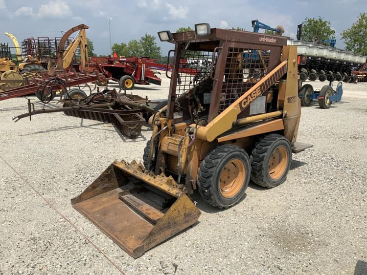 Case 1825 Construction Skid Steers for Sale | Tractor Zoom