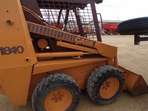 SOLD - Case 1840 Lot No. 2004 Construction with --- Hrs | Tractor Zoom