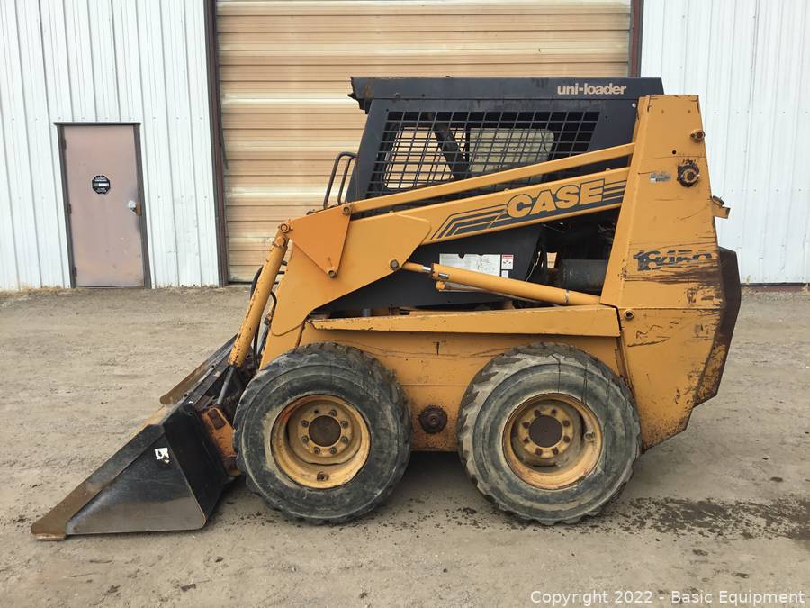 SOLD - Case 1845C Construction with 10,352 Hrs | Tractor Zoom