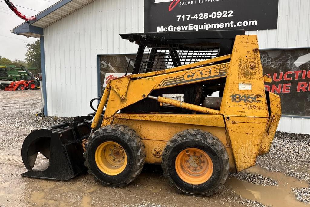 Tractor Zoom - Case 1845C