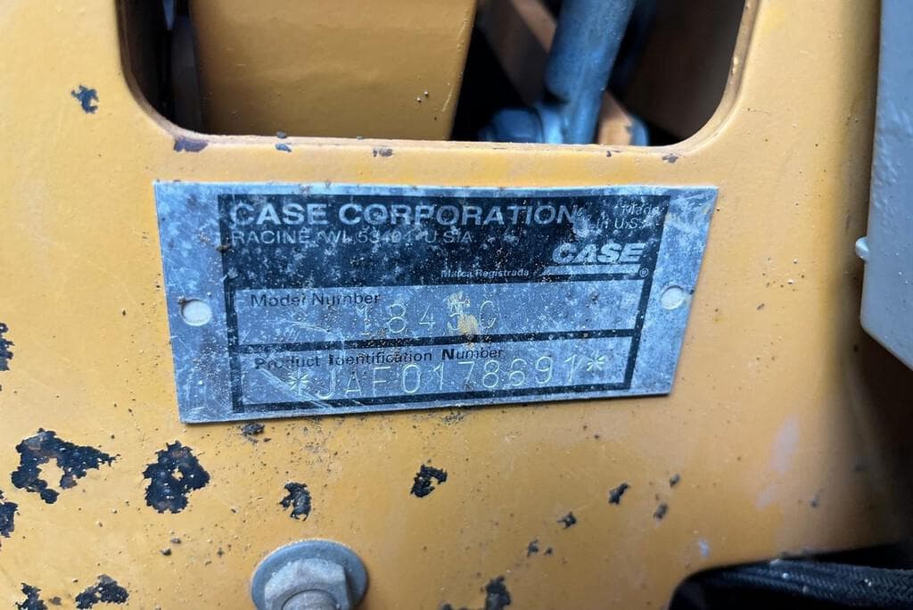 Tractor Zoom - Case 1845C