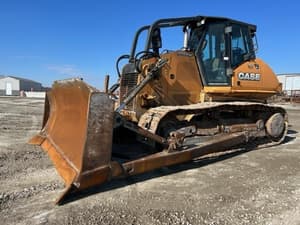 SOLD - CASE 2050M XLT Construction with 9,155 Hrs | Tractor Zoom