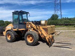 Case 321E Construction For Sale with 1,722 Hrs | Tractor Zoom