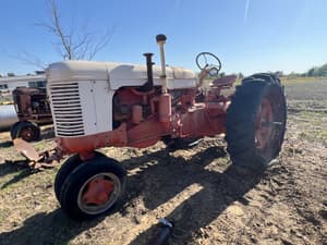 SOLD - Case 411 Lot No. 162029 Tractors with --- Hrs | Tractor Zoom