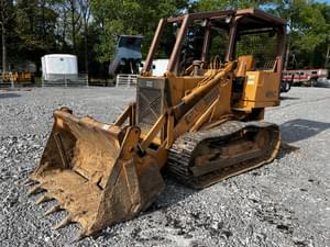 SOLD - Case 455C Lot No. 6136 Construction with 8,040 Hrs | Tractor Zoom