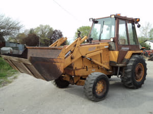 SOLD - Case 480F Construction with 3,421 Hrs | Tractor Zoom