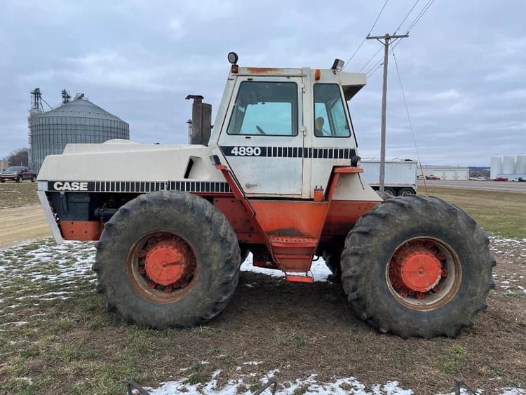 J.I. Case 4890 Tractors 300 to 424 HP for Sale | Tractor Zoom