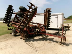 SOLD - Case 496 Lot No. 32 Tillage with 9 In | Tractor Zoom