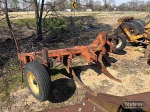 Case 513 Lot No. 118 Tillage For Sale with 5 Shanks | Tractor Zoom