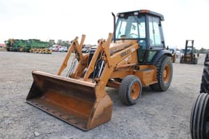 SOLD - Case 570LXT Lot No. 155616 Construction with 2,163 Hrs | Tractor ...