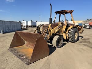 SOLD - Case 580 Super E Lot No. 2910 Construction with 286 Hrs ...