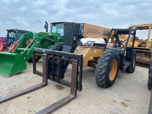 SOLD - CASE 686GXR TELEHNDLR OPEN/HRS N/A Construction with --- Hrs ...