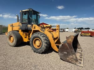 SOLD - Case 721C Lot No. 69311 Construction with 8,231 Hrs | Tractor Zoom
