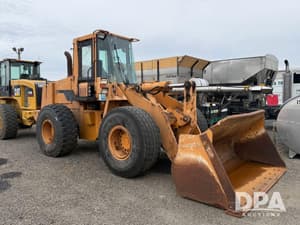 SOLD - Case 721C Lot No. 188 Construction with --- Hrs | Tractor Zoom