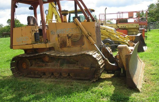 SOLD - Case 850D Construction with 7,928 Hrs | Tractor Zoom