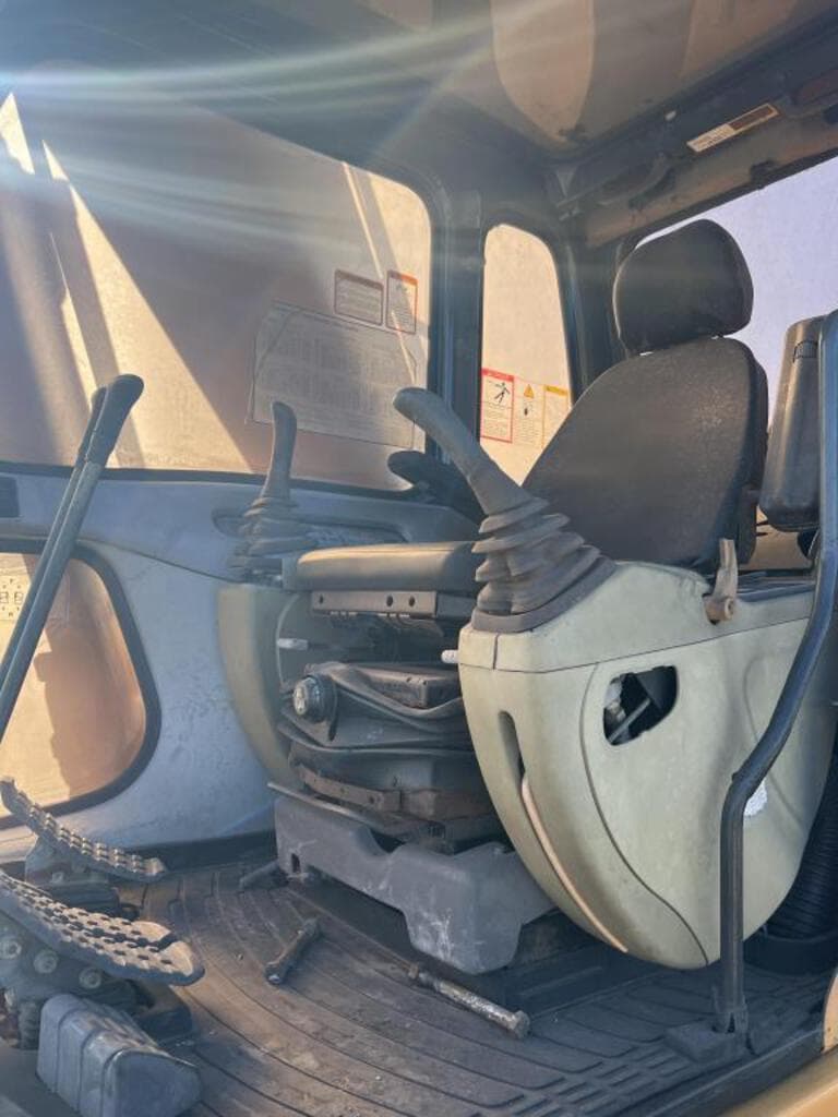 Case CX240 Construction Excavators for Sale | Tractor Zoom