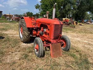 Case D Lot No. 5906438 Tractors For Sale with 38 HP | Tractor Zoom