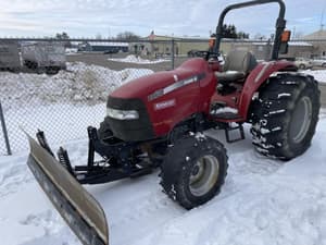 Case IH DX60 Lot No. 113 Tractors For Sale with 945 Hrs | Tractor Zoom