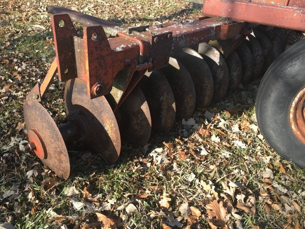 Tractor Zoom - Case IH 219