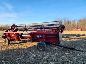 SOLD - Case IH 1020 20' Grain Platform Harvesting with 20 ft | Tractor Zoom