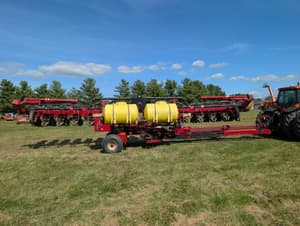 SOLD - Case IH 1200 Lot No. 254 Planting with 16 Rows | Tractor Zoom