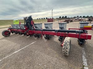 SOLD - Case IH 1200 Lot No. 5498 Planting with 8 Rows | Tractor Zoom
