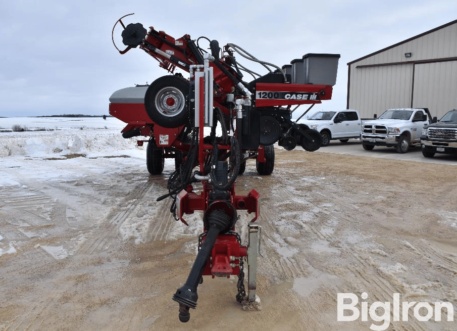 Case IH 1200 Planting Planters for Sale | Tractor Zoom