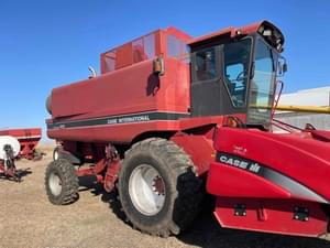 SOLD - Case IH 1640 Lot No. 18G Combines with 6,323 Hrs | Tractor Zoom